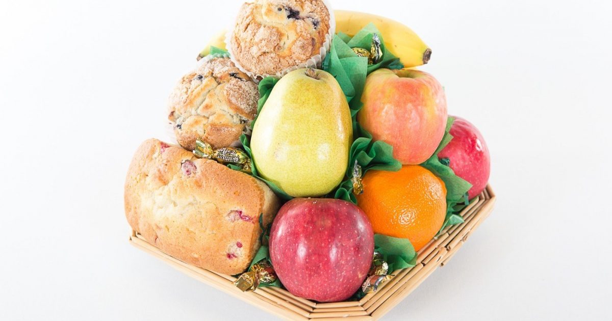 Small Fruit and Bakery Basket | Brown's Orchard & Farm Markets